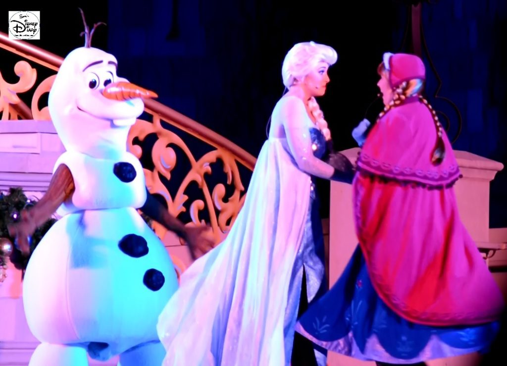 Magic Kingdom Castle Lights Cinderella & Frozen - Sam's Disney Diary
