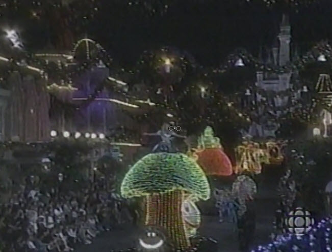 1999 Walt Disney World Christmas Day Parade | Susan Sullivan | Mitchell ...