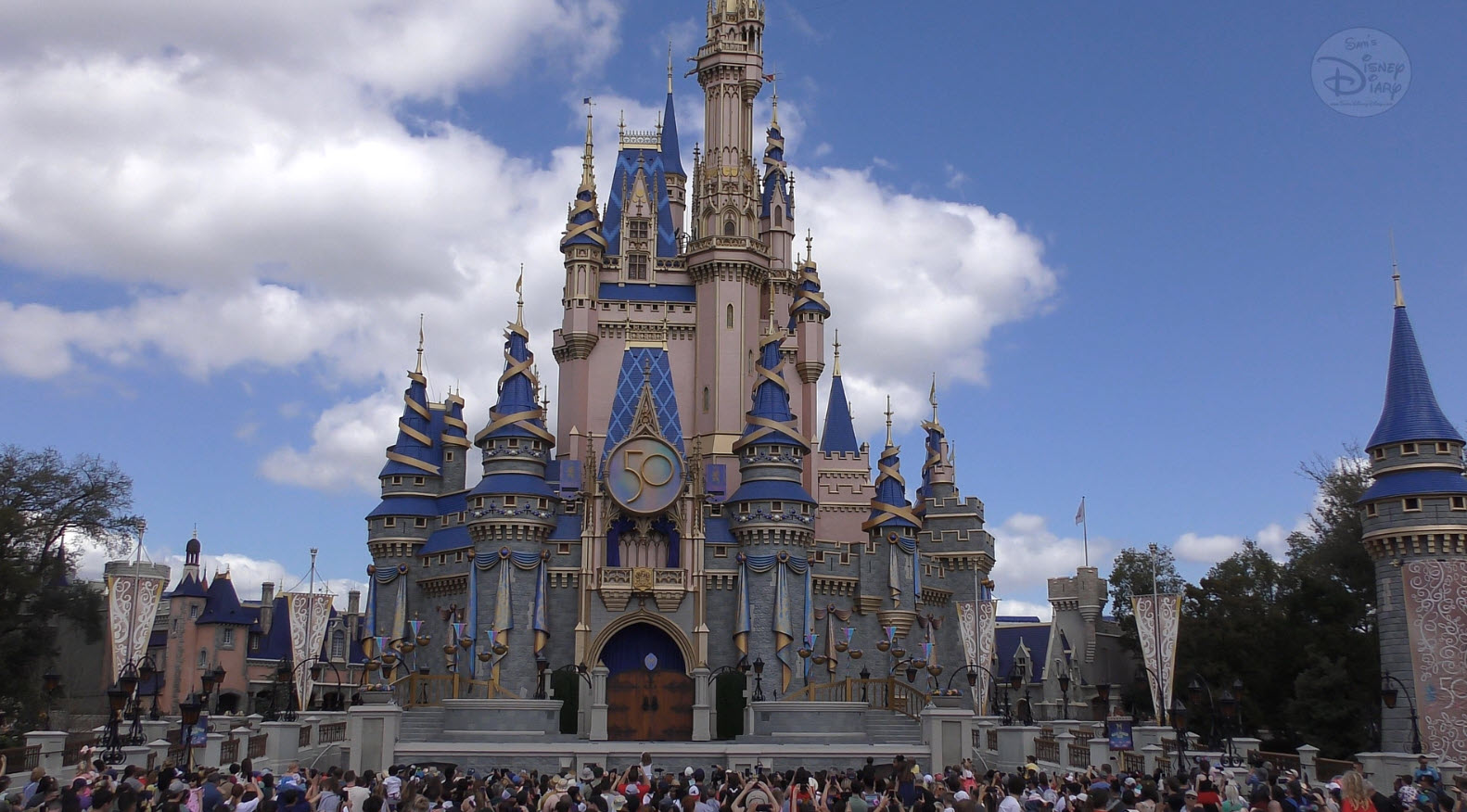 Mickey’s Magical Friendship Fair | Walt Disney World | Magic Kingdom ...