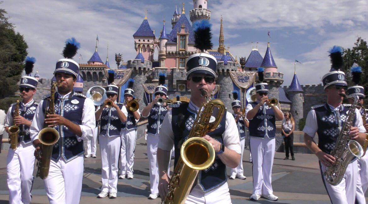 Disneyland Band's Magical Castle Performance - Sam's Disney Diary