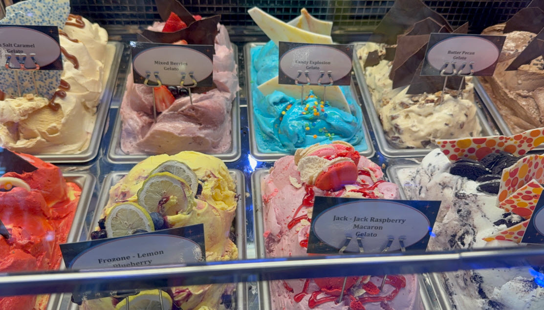 Disney Destiny Edna A La Mode | Dessert Boutique Guide